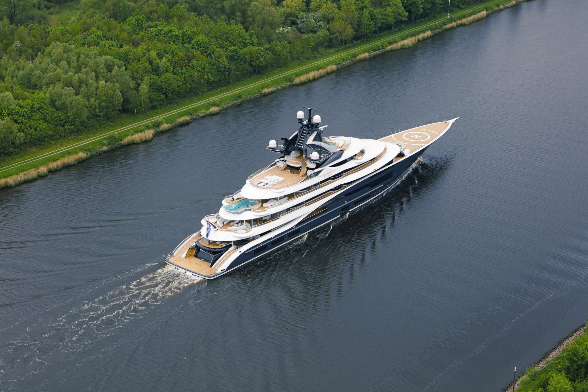 Lürssen delivers their 122-metre superyacht Kismet to her owner | Yacht ...